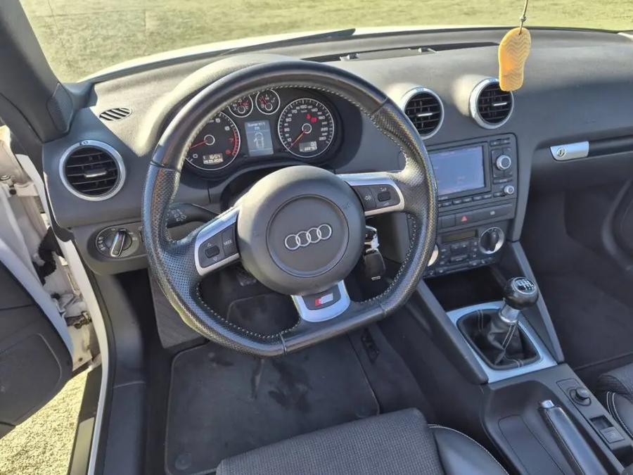 Balts Audi A3 2008 Liepāja, ar dzinēja tilpumu 1.80 L un nobraukumu 223 tūkst. km par 6400 €, foto 13 vietnē AUTOMOTO.COM.LV