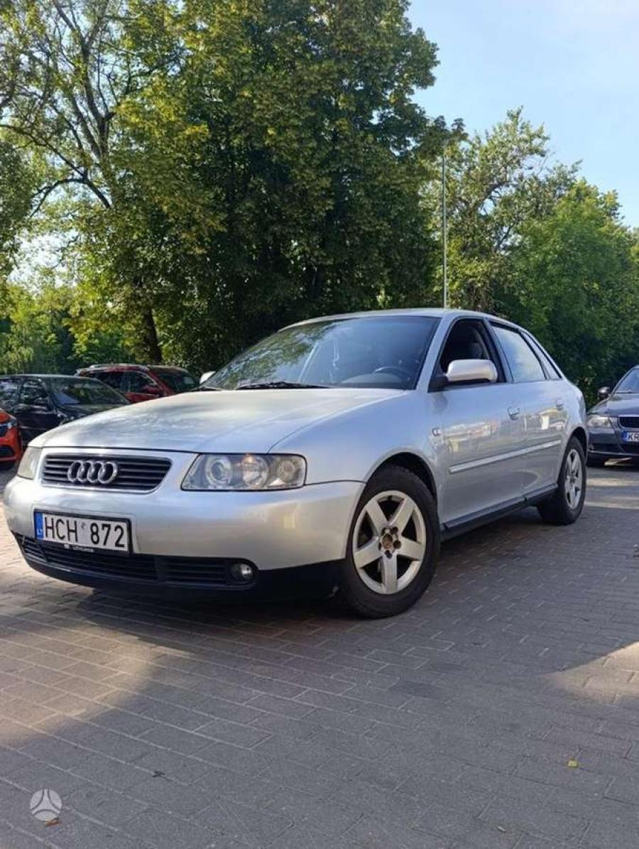 Balts Audi A3 2001 Viļņa, ar dzinēja tilpumu 1.60 L un nobraukumu 217 tūkst. km par 1100 €, foto 1 vietnē AUTOMOTO.COM.LV