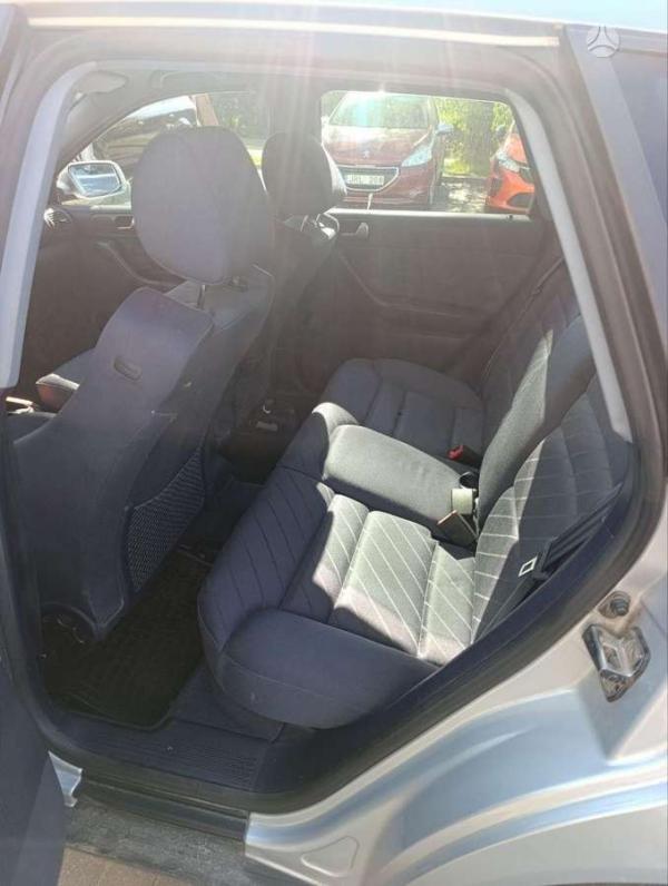 White Audi A3 2001 in Vilnius, with an engine capacity of 1.60 L and mileage of 217 thousand km for 1100 €, photo 6 on AUTOMOTO.COM.LV