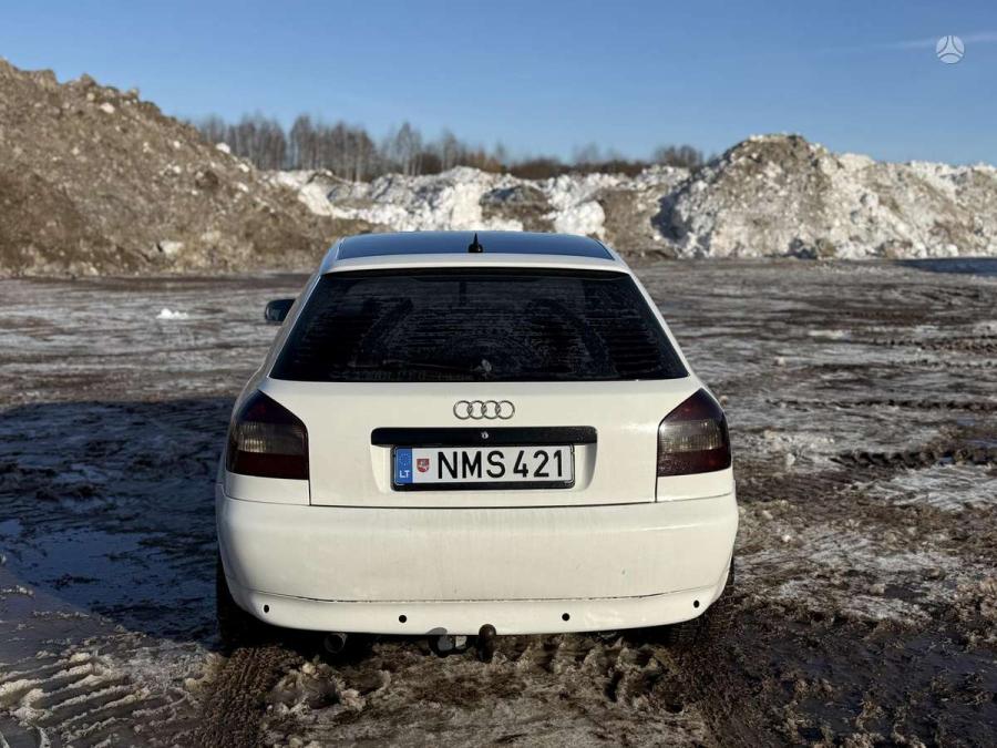 White Audi A3 2002 in Siauliai, with an engine capacity of 1.90 L and mileage of 334 thousand km for 1250 €, photo 5 on AUTOMOTO.COM.LV