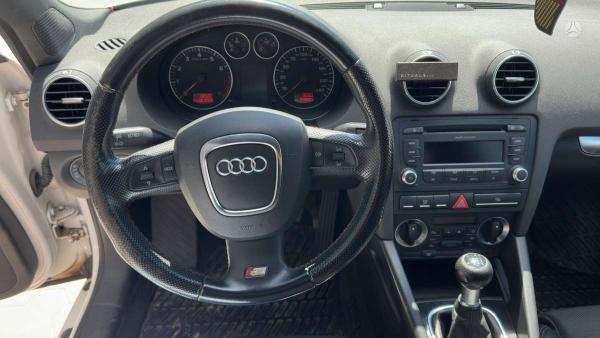 White Audi A3 2007 in Panevezys, with an engine capacity of 1.80 L and mileage of 250 thousand km for 3800 €, photo 8 on AUTOMOTO.COM.LV