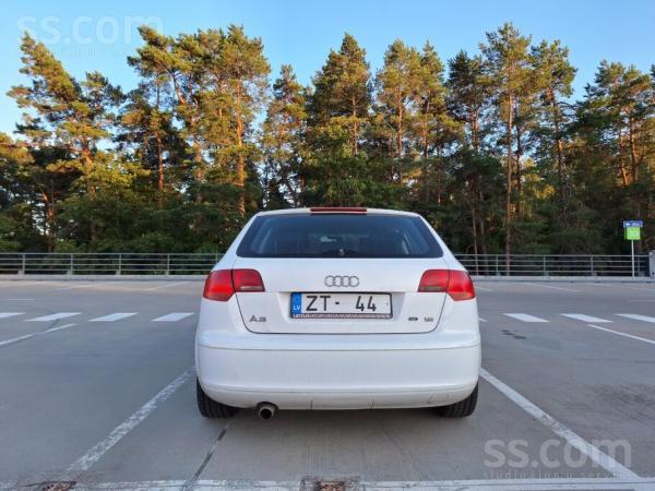 Audi A3 2007 Rīga vietnē Balts Audi A3 2007 Rīga, ar dzinēja tilpumu 1.60 L un nobraukumu 256 tūkst. km par 3000 €, foto 4 vietnē AUTOMOTO.COM.LV