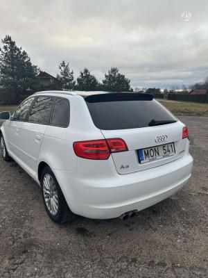 White Audi A3 2008 in Taurage, with an engine capacity of 1.97 L and mileage of 299 thousand km for 4100 €, photo 3 on AUTOMOTO.COM.LV