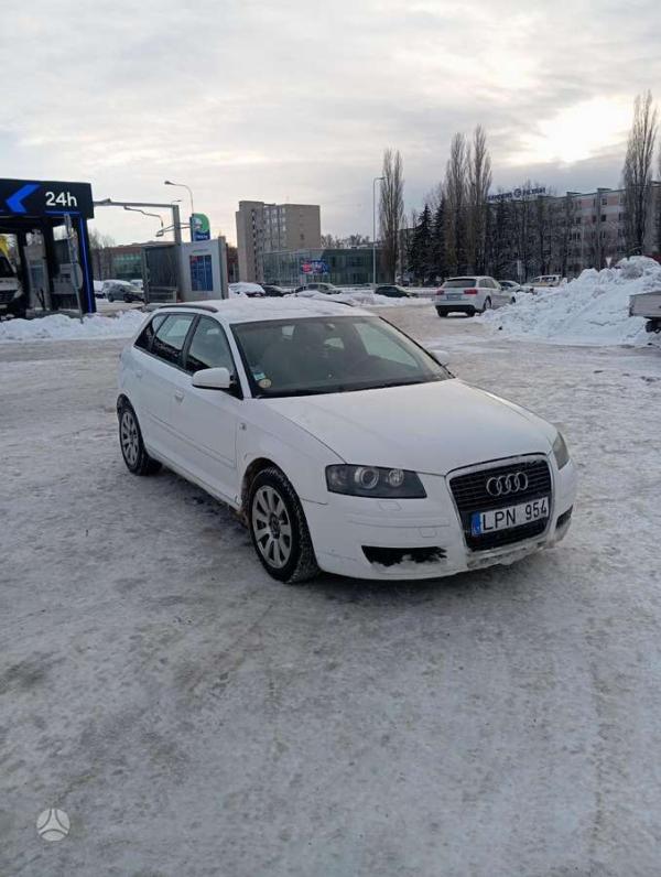 White Audi A3 2008 in Klaipeda, with an engine capacity of 1.97 L and mileage of 282 thousand km for 2100 €, photo 8 on AUTOMOTO.COM.LV