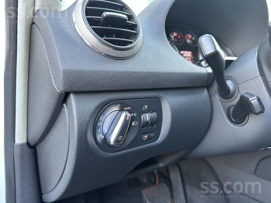 White Audi A3 2008 in Jelgava, with an engine capacity of 2.00 L and mileage of 264 thousand km for 5350 €, photo 16 on AUTOMOTO.COM.LV