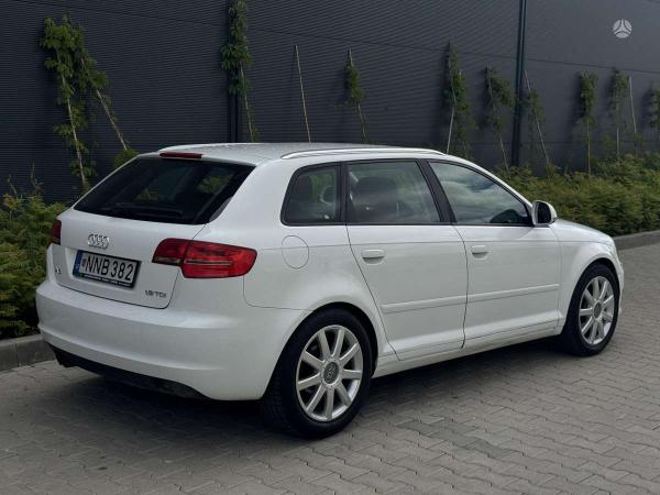 White Audi A3 2008 in Vilnius, with an engine capacity of 1.90 L and mileage of 261 thousand km for 1800 €, photo 3 on AUTOMOTO.COM.LV