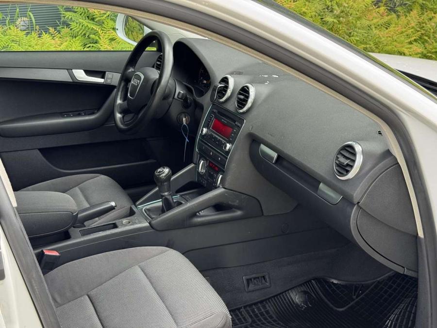 Balts Audi A3 2008 Viļņa, ar dzinēja tilpumu 1.90 L un nobraukumu 261 tūkst. km par 1800 €, foto 9 vietnē AUTOMOTO.COM.LV