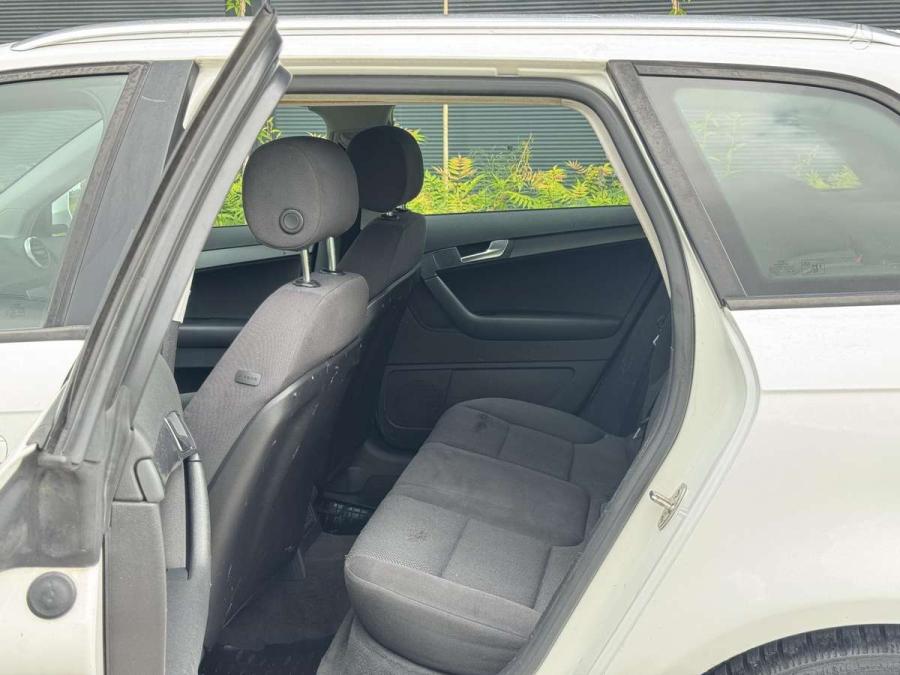 Balts Audi A3 2008 Viļņa, ar dzinēja tilpumu 1.90 L un nobraukumu 261 tūkst. km par 1800 €, foto 11 vietnē AUTOMOTO.COM.LV