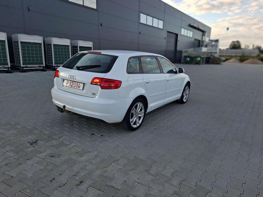 Balts Audi A3 2008 Kauņa, ar dzinēja tilpumu 1.97 L un nobraukumu 280 tūkst. km par 4550 €, foto 11 vietnē AUTOMOTO.COM.LV