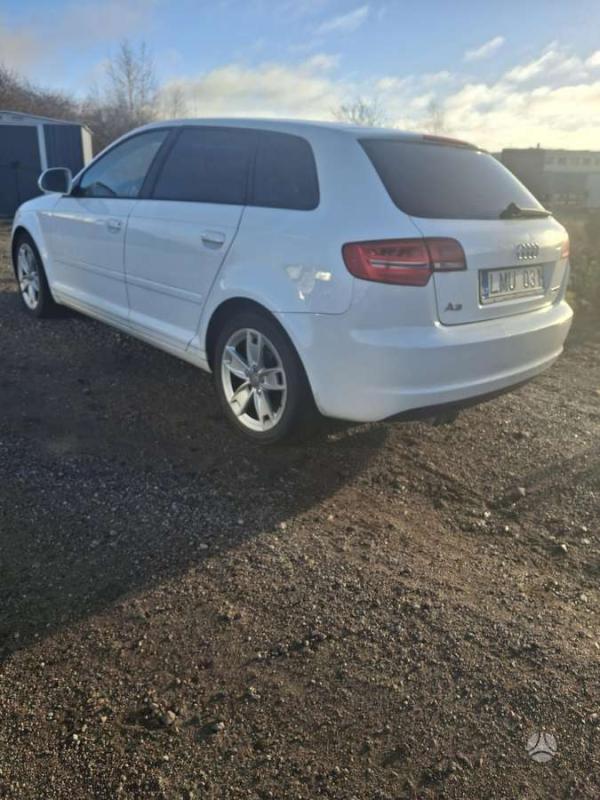Balts Audi A3 2009 Telšiai, ar dzinēja tilpumu 1.97 L un nobraukumu 243 tūkst. km par 3400 €, foto 4 vietnē AUTOMOTO.COM.LV
