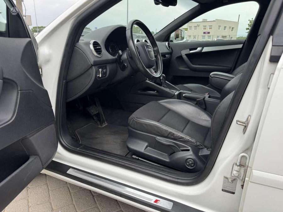 Balts Audi A3 2009 Kretinga, ar dzinēja tilpumu 1.98 L un nobraukumu 235 tūkst. km par 6495 €, foto 13 vietnē AUTOMOTO.COM.LV