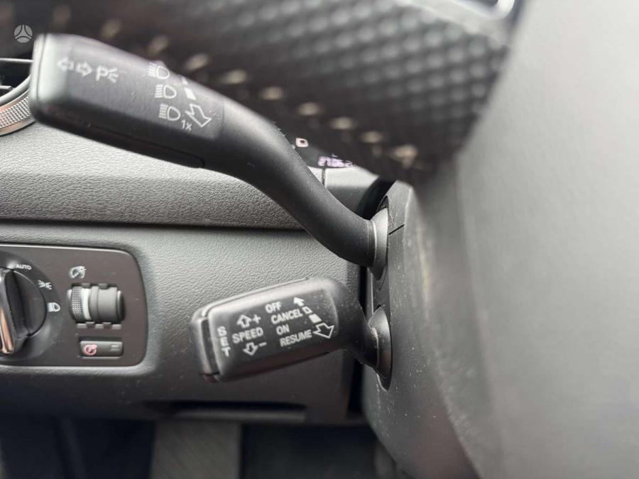 Balts Audi A3 2009 Kretinga, ar dzinēja tilpumu 1.98 L un nobraukumu 235 tūkst. km par 6495 €, foto 19 vietnē AUTOMOTO.COM.LV