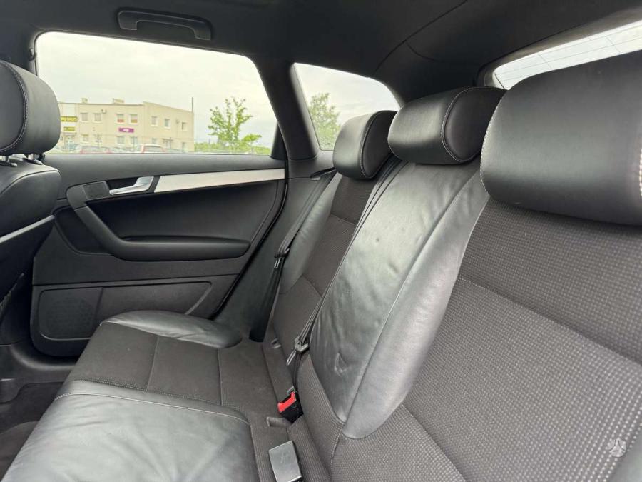 Balts Audi A3 2009 Kretinga, ar dzinēja tilpumu 1.98 L un nobraukumu 235 tūkst. km par 6495 €, foto 28 vietnē AUTOMOTO.COM.LV