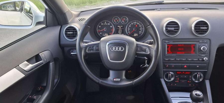 White Audi A3 2009 in Marijampole, with an engine capacity of 1.39 L and mileage of 252 thousand km for 5100 €, photo 10 on AUTOMOTO.COM.LV