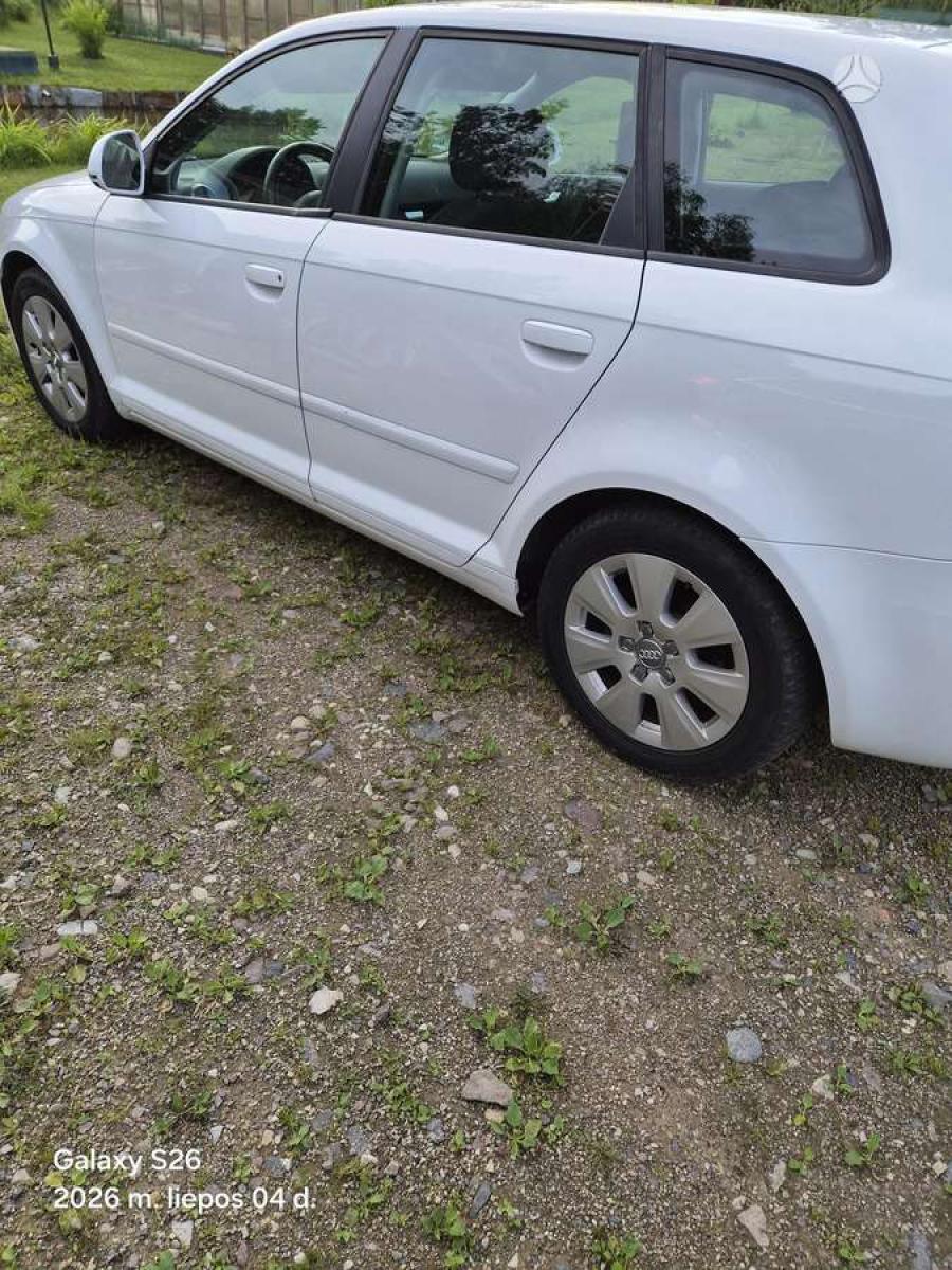 White Audi A3 2009 in Visaginas, with an engine capacity of 1.90 L and mileage of 260 thousand km for 3750 €, photo 3 on AUTOMOTO.COM.LV