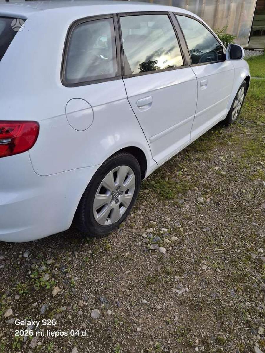 White Audi A3 2009 in Visaginas, with an engine capacity of 1.90 L and mileage of 260 thousand km for 3750 €, photo 5 on AUTOMOTO.COM.LV