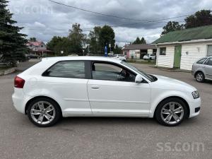 White Audi A3 2009 in Riga, with an engine capacity of 1.60 L and mileage of 355 thousand km for 2750 €, photo 6 on AUTOMOTO.COM.LV