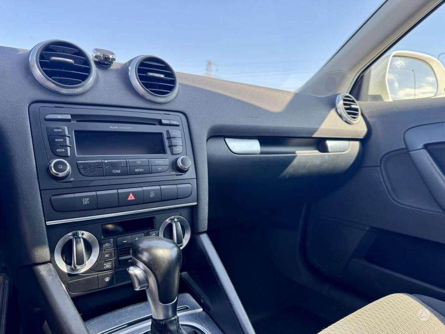Balts Audi A3 2009 Panevēža, ar dzinēja tilpumu 1.90 L un nobraukumu 452 tūkst. km par 3999 €, foto 16 vietnē AUTOMOTO.COM.LV