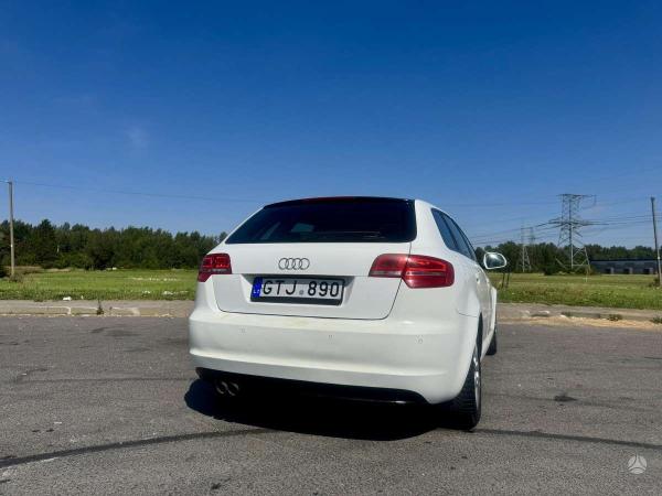 Audi A3 2009 Panevēža vietnē Balts Audi A3 2009 Panevēža, ar dzinēja tilpumu 1.90 L un nobraukumu 452 tūkst. km par 3999 €, foto 8 vietnē AUTOMOTO.COM.LV