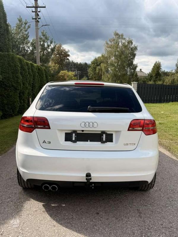 Audi A3 2009 Utena vietnē Balts Audi A3 2009 Utena, ar dzinēja tilpumu 1.90 L un nobraukumu 227 tūkst. km par 5700 €, foto 10 vietnē AUTOMOTO.COM.LV