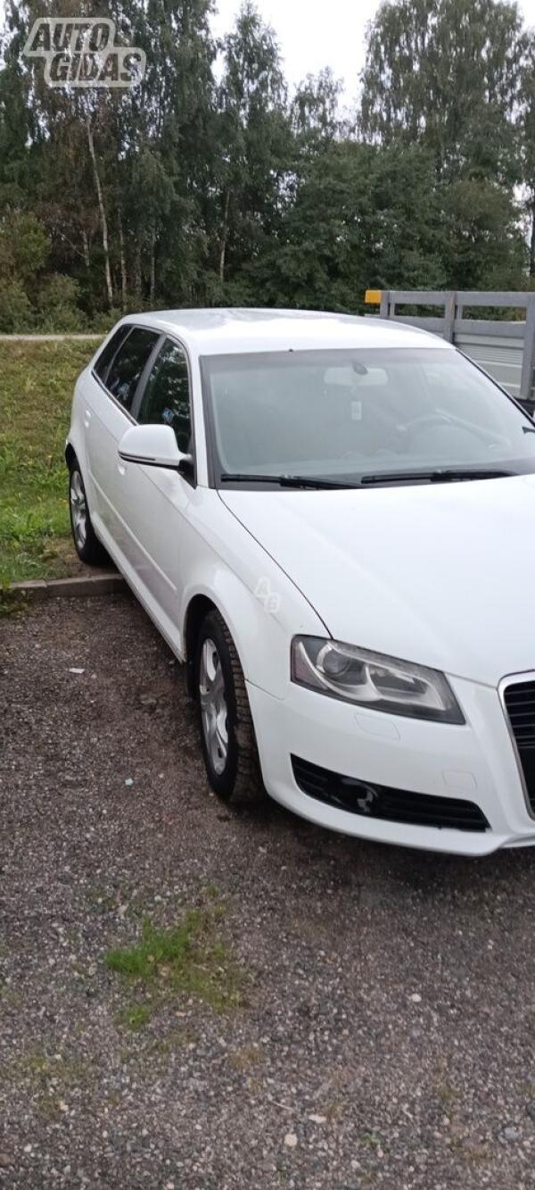 White Audi A3 2009 in Vilnius, with an engine capacity of 2.00 L and mileage of 411 thousand km for 3200 €, photo 3 on AUTOMOTO.COM.LV