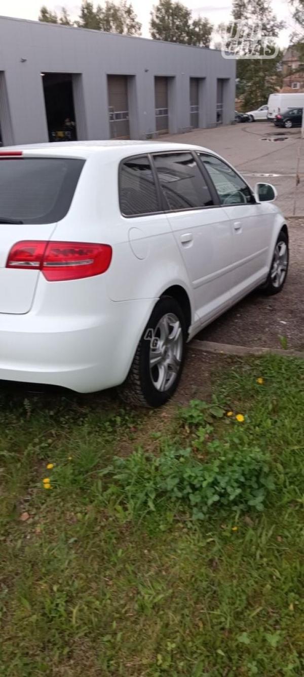 White Audi A3 2009 in Vilnius, with an engine capacity of 2.00 L and mileage of 411 thousand km for 3200 €, photo 4 on AUTOMOTO.COM.LV