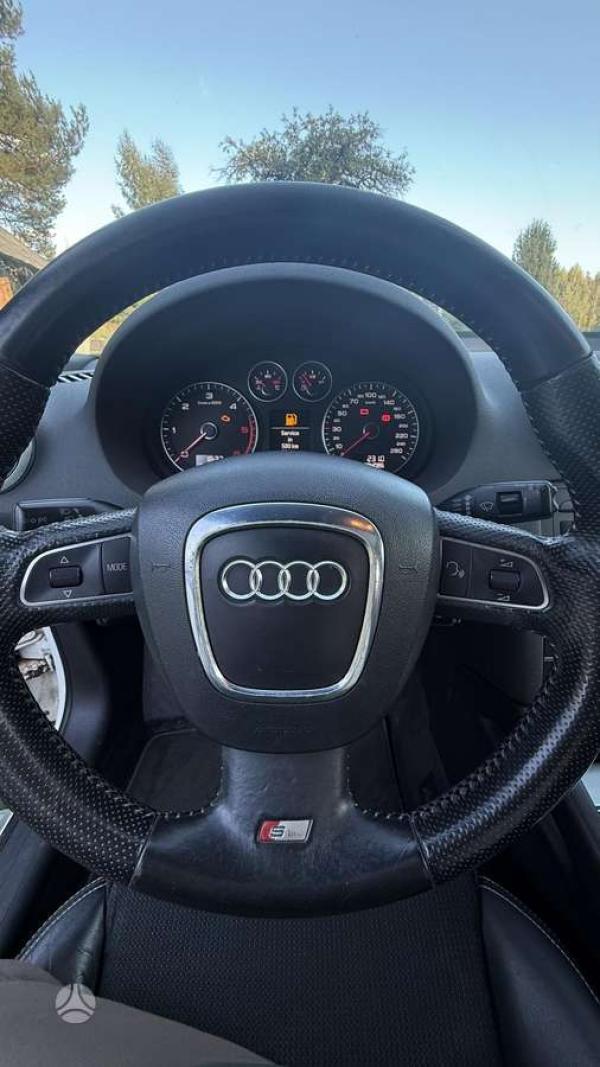 White Audi A3 2009 in Moletai, with an engine capacity of 0.00 L and mileage of 293 thousand km for 3000 €, photo 7 on AUTOMOTO.COM.LV