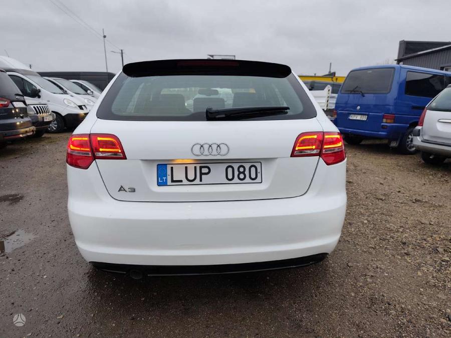 White Audi A3 2010 in Taurage, with an engine capacity of 1.97 L and mileage of 343 thousand km for 3700 €, photo 5 on AUTOMOTO.COM.LV