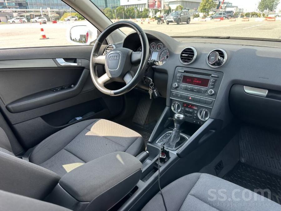White Audi A3 2010 in Riga, with an engine capacity of 1.60 L and mileage of 0 thousand km for 6700 €, photo 18 on AUTOMOTO.COM.LV