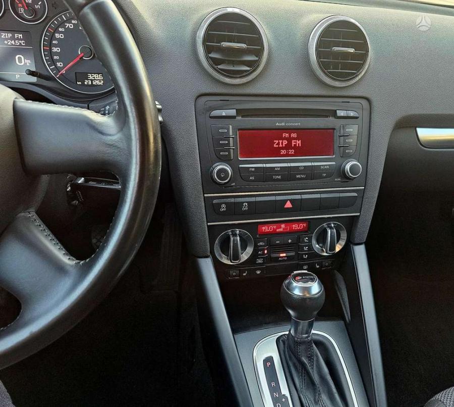 White Audi A3 2010 in Kelme, with an engine capacity of 1.60 L and mileage of 231 thousand km for 5500 €, photo 11 on AUTOMOTO.COM.LV
