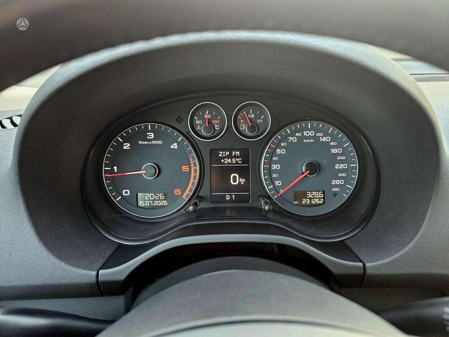 White Audi A3 2010 in Kelme, with an engine capacity of 1.60 L and mileage of 231 thousand km for 5500 €, photo 12 on AUTOMOTO.COM.LV