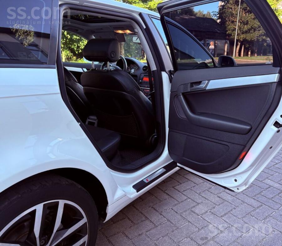 White Audi A3 2010 in Jelgava, with an engine capacity of 1.60 L and mileage of 263 thousand km for 6250 €, photo 13 on AUTOMOTO.COM.LV