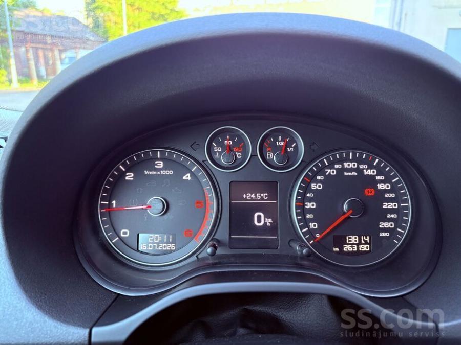 White Audi A3 2010 in Jelgava, with an engine capacity of 1.60 L and mileage of 263 thousand km for 6250 €, photo 20 on AUTOMOTO.COM.LV