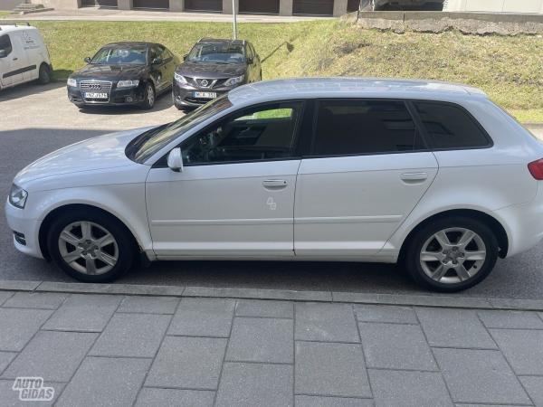 White Audi A3 2010 in Vilnius, with an engine capacity of 1.60 L and mileage of 368 thousand km for 4200 €, photo 2 on AUTOMOTO.COM.LV