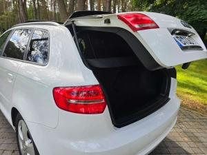 White Audi A3 2010 in Prienai, with an engine capacity of 1.97 L and mileage of 259 thousand km for 5099 €, photo 6 on AUTOMOTO.COM.LV