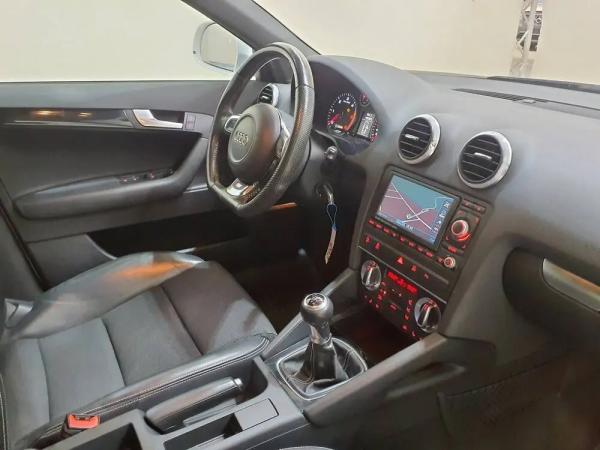 White Audi A3 2010 in Marupe, with an engine capacity of 2.00 L and mileage of 243 thousand km for 6750 €, photo 5 on AUTOMOTO.COM.LV