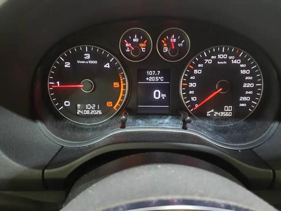 Balts Audi A3 2010 Mārupe, ar dzinēja tilpumu 2.00 L un nobraukumu 243 tūkst. km par 6750 €, foto 11 vietnē AUTOMOTO.COM.LV