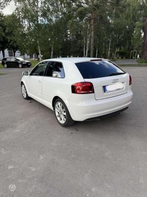 Белый Ауди А3 2010 в Паланга, объемом двигателя 1.60 л и пробегом 240 тыс. км за 3600 €, фото 9 на AUTOMOTO.COM.LV