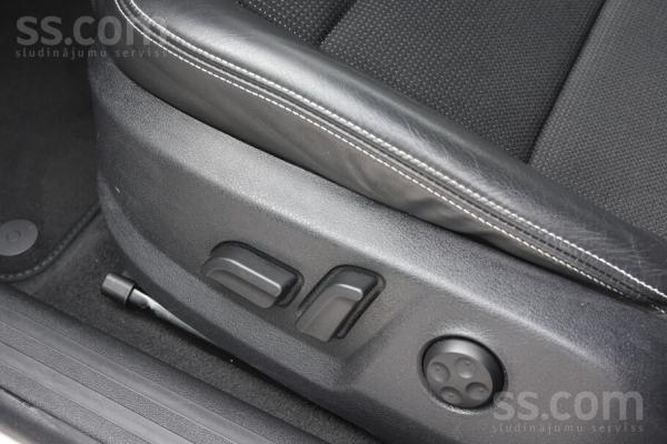 Balts Audi A3 2010 Rīga, ar dzinēja tilpumu 2.00 L un nobraukumu 243 tūkst. km par 6750 €, foto 11 vietnē AUTOMOTO.COM.LV