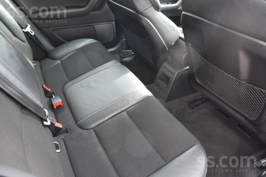 White Audi A3 2010 in Riga, with an engine capacity of 2.00 L and mileage of 243 thousand km for 6750 €, photo 18 on AUTOMOTO.COM.LV
