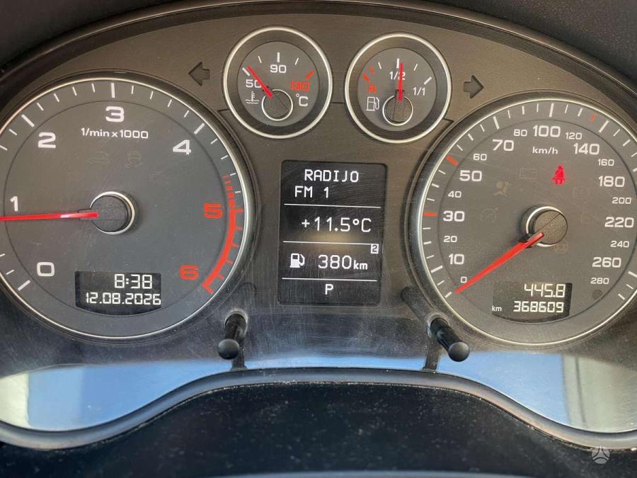Белый Ауди А3 2010 в Вильнюс, объемом двигателя 1.60 л и пробегом 368 тыс. км за 3650 €, фото 18 на AUTOMOTO.COM.LV