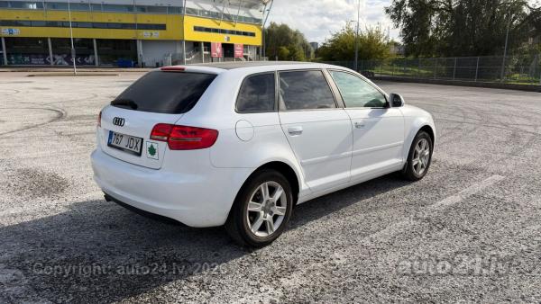 Balts Audi A3 2010 Tallina, ar dzinēja tilpumu 1.60 L un nobraukumu 292 tūkst. km par 4990 €, foto 4 vietnē AUTOMOTO.COM.LV