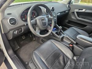 White Audi A3 2010 in Jelgava, with an engine capacity of 1.60 L and mileage of 312 thousand km for 4500 €, photo 13 on AUTOMOTO.COM.LV