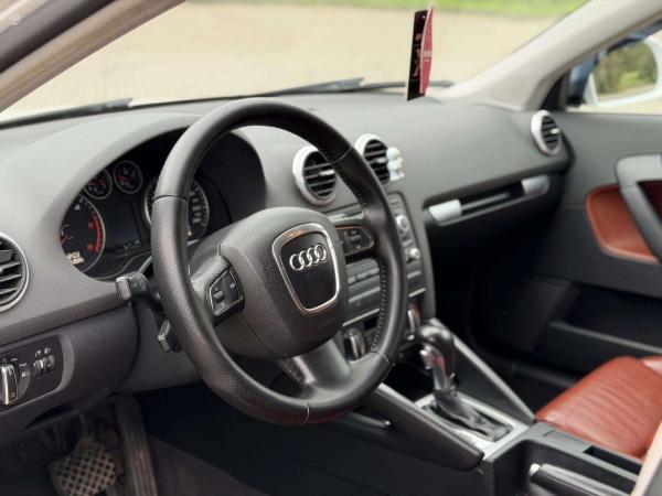 Balts Audi A3 2010 Viļņa, ar dzinēja tilpumu 1.90 L un nobraukumu 280 tūkst. km par 4000 €, foto 11 vietnē AUTOMOTO.COM.LV