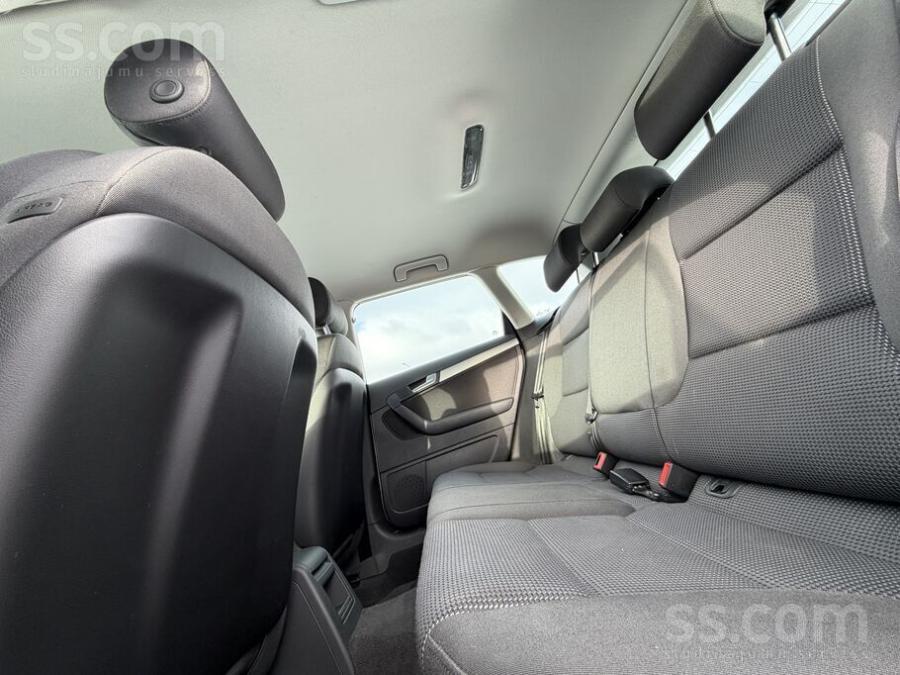 Balts Audi A3 2011 Ludza, ar dzinēja tilpumu 2.00 L un nobraukumu 0 tūkst. km par 5500 €, foto 22 vietnē AUTOMOTO.COM.LV