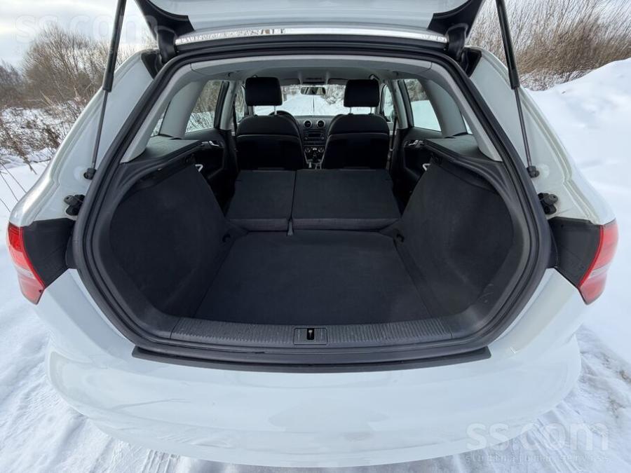 Balts Audi A3 2011 Ludza, ar dzinēja tilpumu 2.00 L un nobraukumu 0 tūkst. km par 5500 €, foto 27 vietnē AUTOMOTO.COM.LV