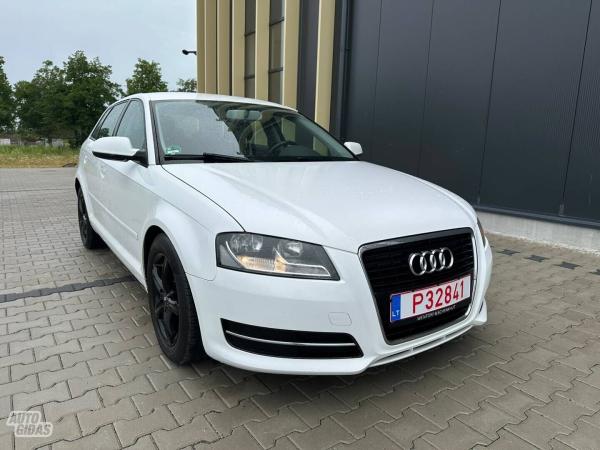 White Audi A3 2011 in Klaipeda, with an engine capacity of 1.60 L and mileage of 300 thousand km for 5900 €, photo 4 on AUTOMOTO.COM.LV