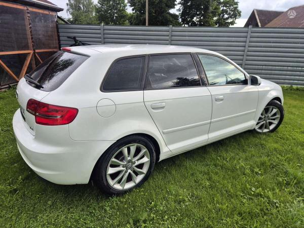 White Audi A3 2011 in Telschi, with an engine capacity of 1.97 L and mileage of 268 thousand km for 4950 €, photo 2 on AUTOMOTO.COM.LV