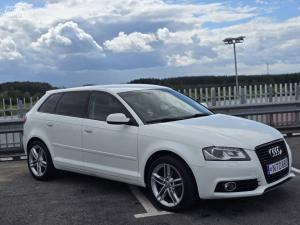 White Audi A3 2011 in Vilnius, with an engine capacity of 1.40 L and mileage of 196 thousand km for 3300 €, photo 4 on AUTOMOTO.COM.LV