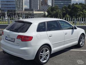 White Audi A3 2011 in Vilnius, with an engine capacity of 1.40 L and mileage of 196 thousand km for 3300 €, photo 12 on AUTOMOTO.COM.LV